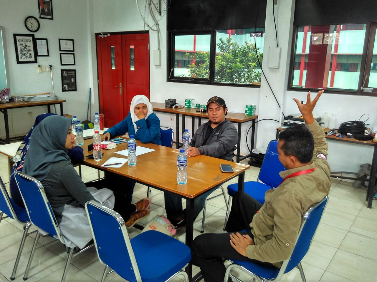 Mendidik di Era Disrupsi - Growup Institute